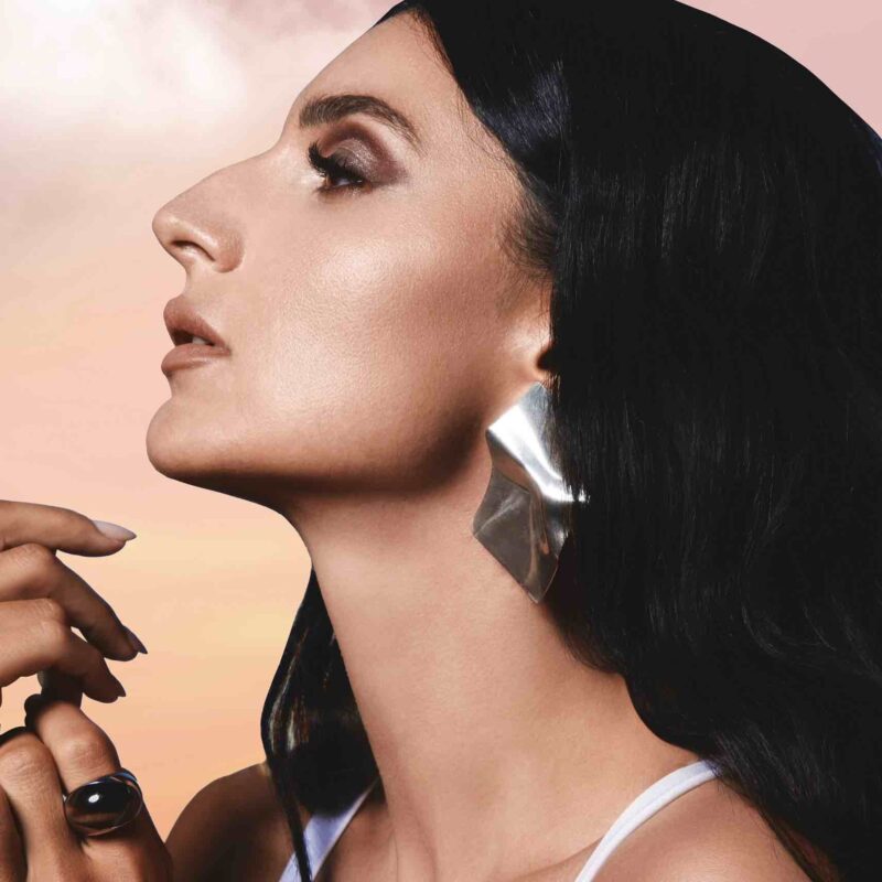 Veronica Simioli - 'Ncroce è il nuovo singolo